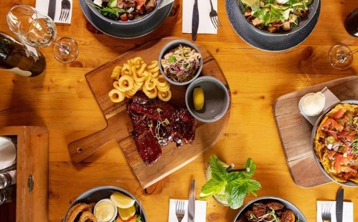 Manu Restaurant: Book any time at everyday prices