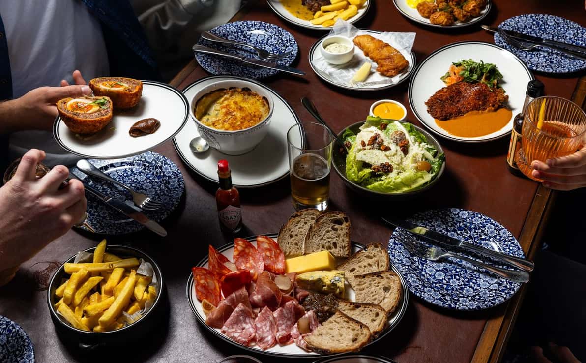 Manu Restaurant: Book any time at everyday prices