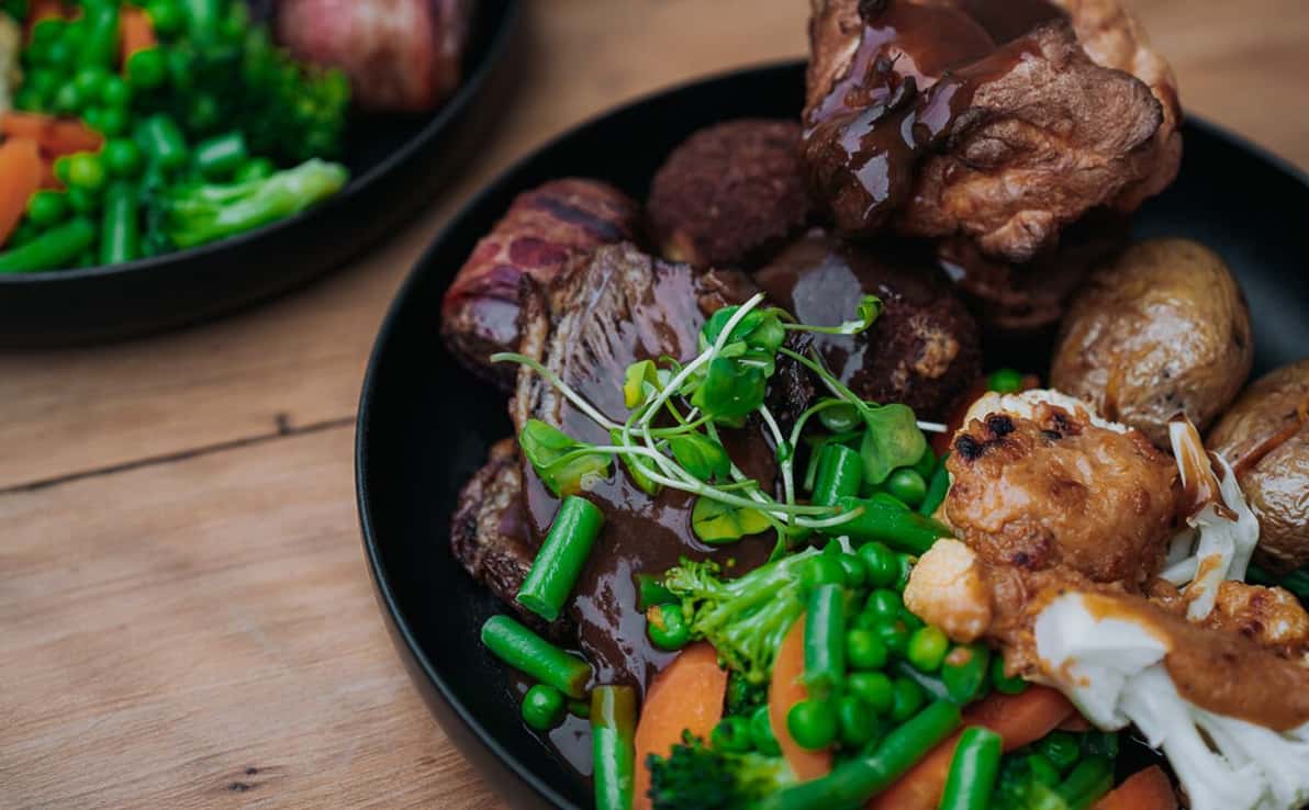 Toast & Oak: 50% off the first table of the night with First Table