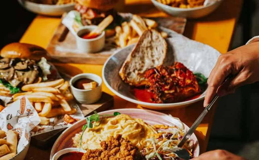 The Flying Moa: 50% off the first table of the night with First Table